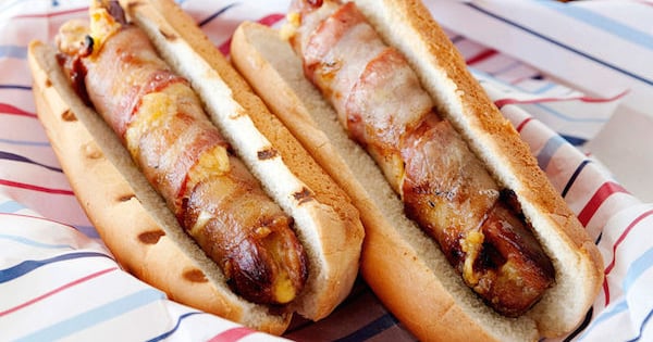 Texas Tommy Hot Dogs