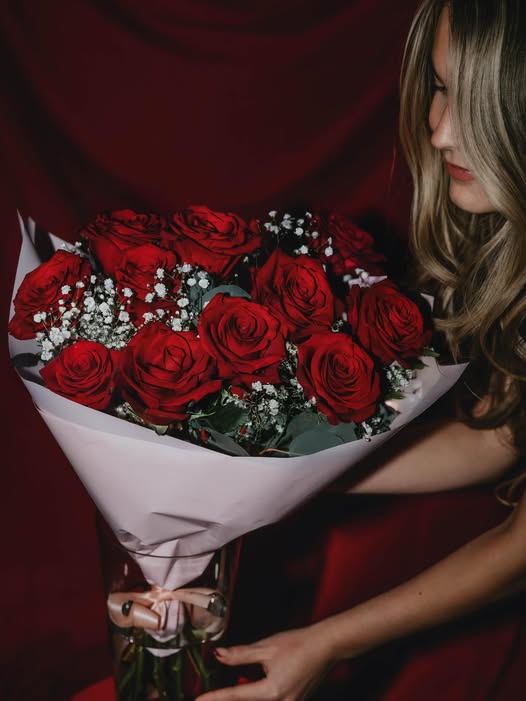 Concours St-Valentin Vert Tige- Gagner un magnifique bouquet de 12 ...
