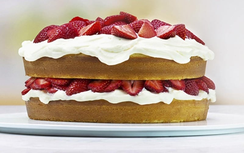 GÂTEAU BLANC IRRÉSISTIBLEMENT SIMPLE