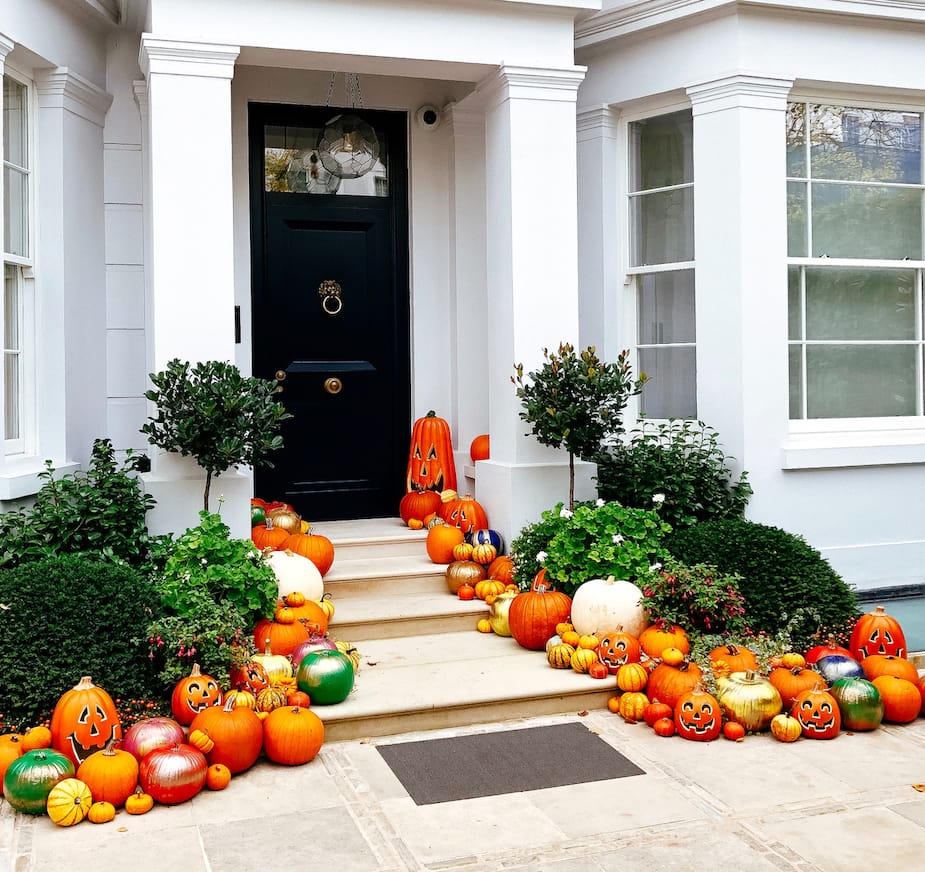 5 Façons Amusantes de Célébrer Halloween Sans Sortir de la Maison