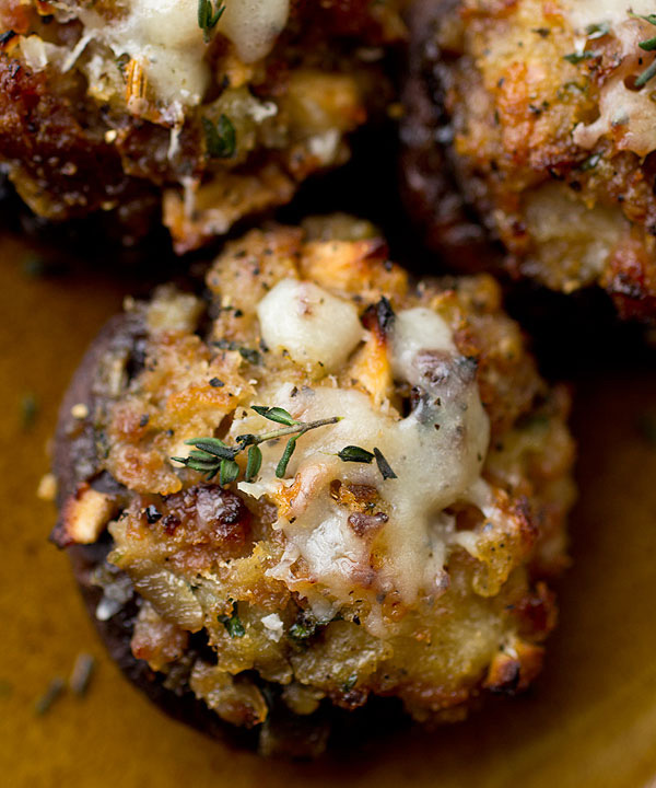 Champignons Farcis à la Saucisse