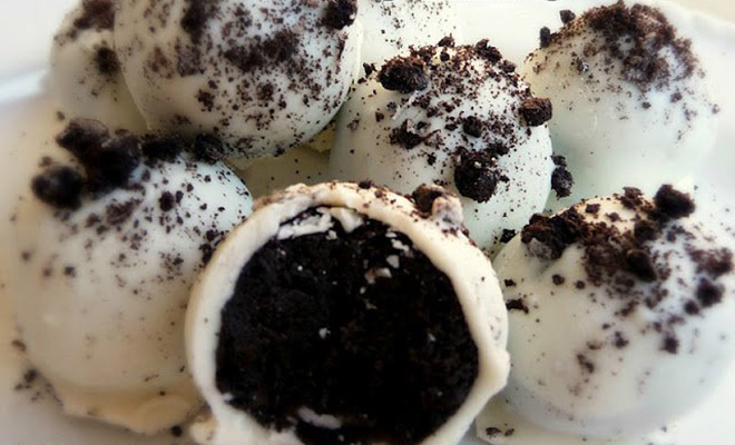 Truffes Oreo, Sans Cuisson! 3 ingrédients Seulement!