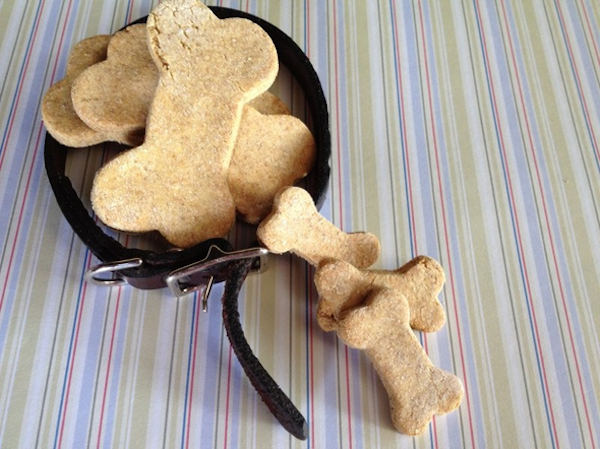 Biscuits pour chien Maison