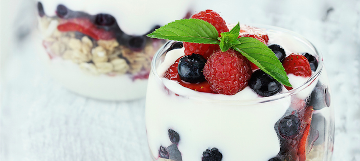 Parfait aux Fruits et au Yogourt