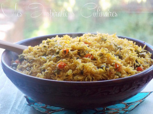 Rouz Jerbi {Riz djerbien a la vapeur}