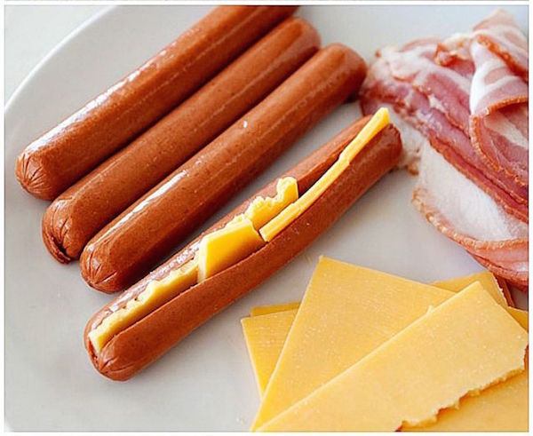 Texas Tommy Hot Dogs